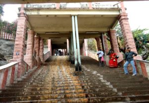 Palani Murugan Temple - Shrine Of The Navapashanam Lingam - Jothishi