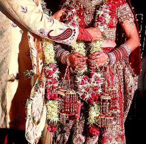 Gujarati Wedding Rituals - Jothishi