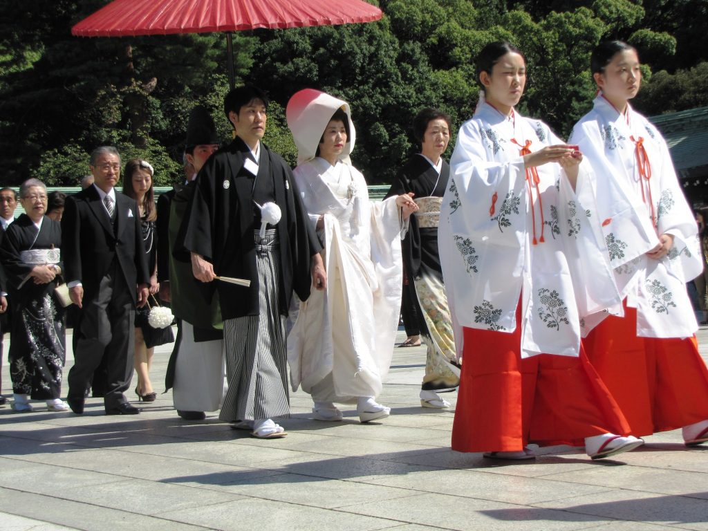 Japanese Marriage: Traditions and Customs One Needs to Know - Jothishi