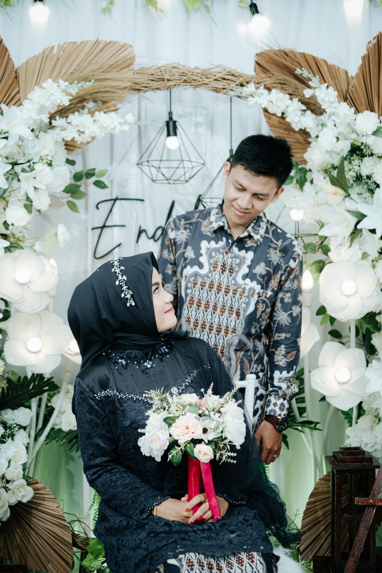 Customs and Traditions of a Malay Wedding - Jothishi